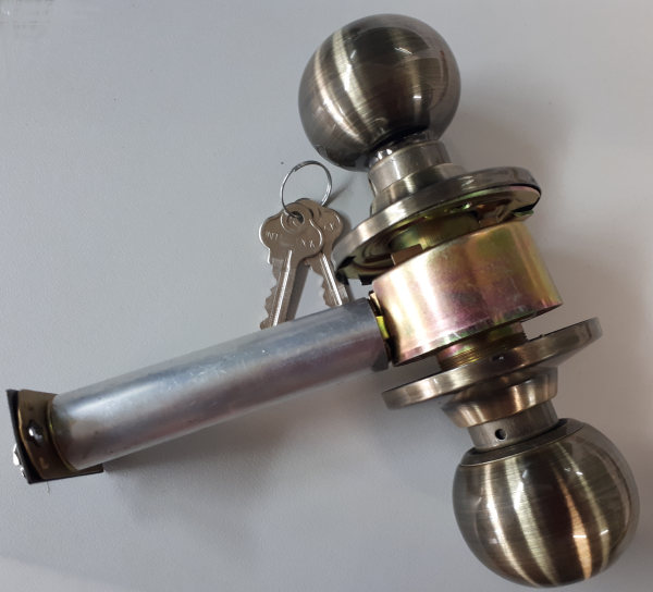 Hinged Door Locks: Ezset Bala Entrance Set